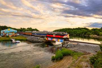 Cape Cod Dinner Train | Cape Cod Central Railroad