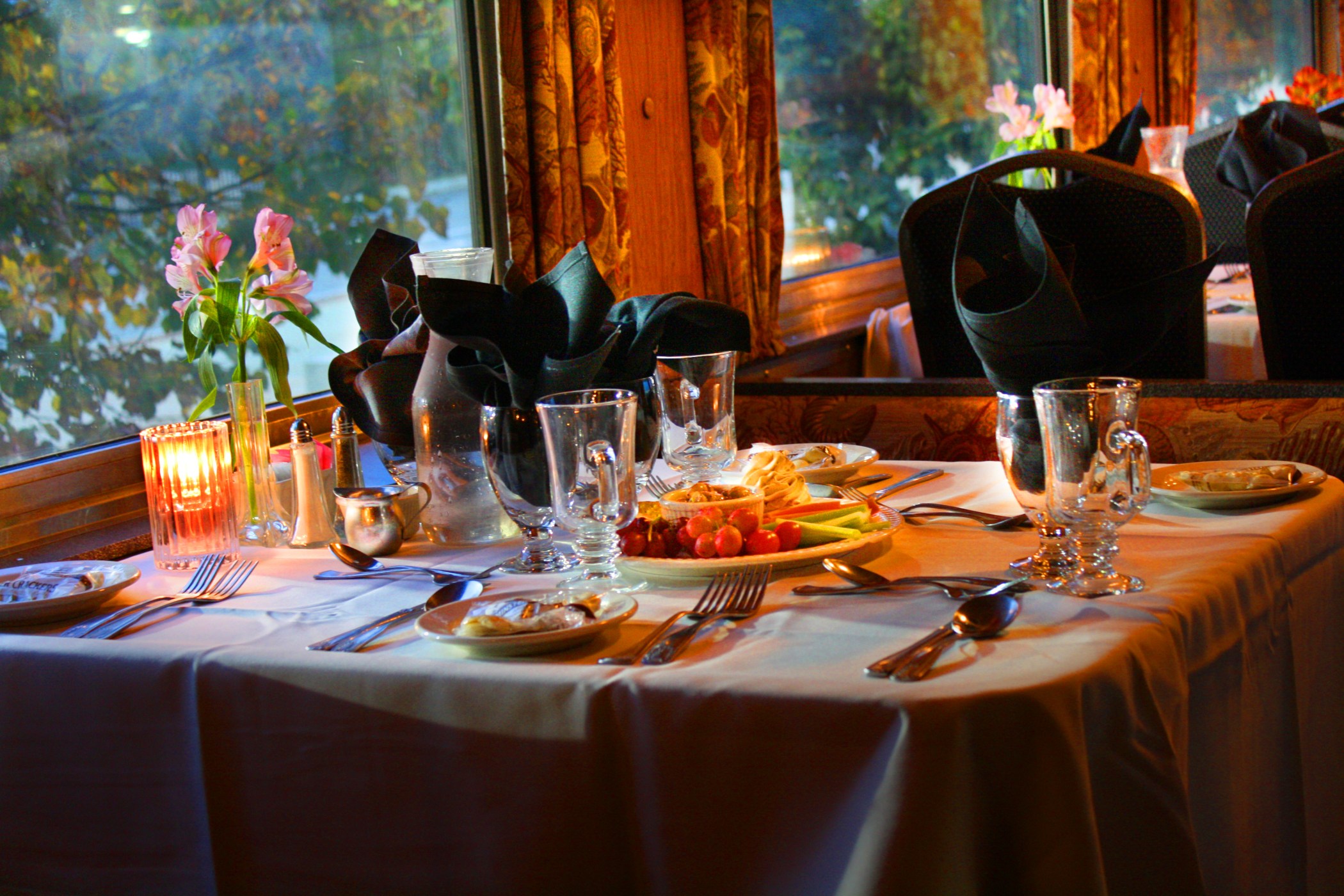 Cape Cod Dinner Train | Cape Cod Central Railroad