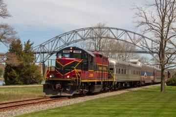 Cape Cod Canal Day Excursion Train | Cape Cod Central Railroad